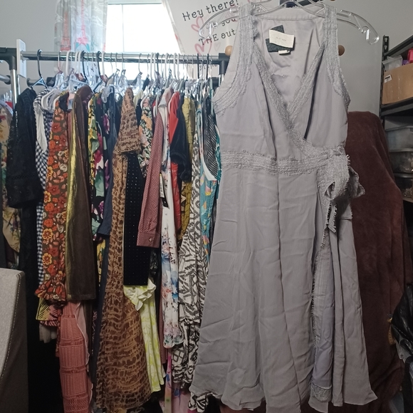 va et vien | Dresses | 37 Va Et Vien Wingspan Grey Gauze Wrap Dress ...